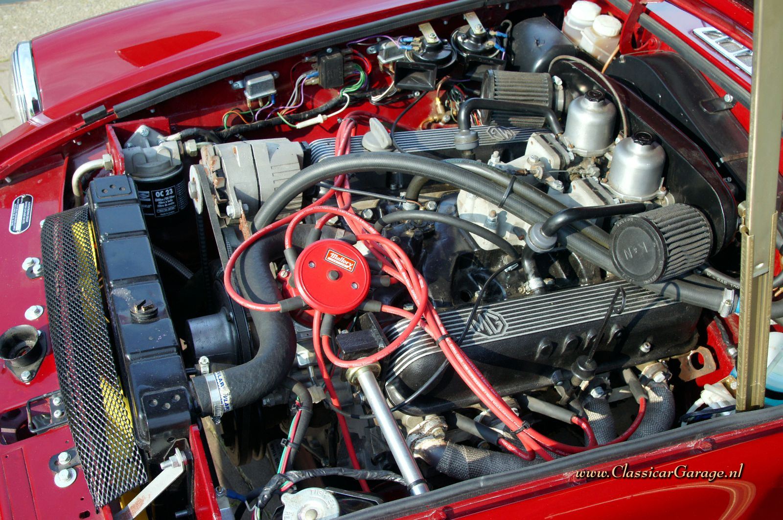 MG MGB GT V8 1974 Details